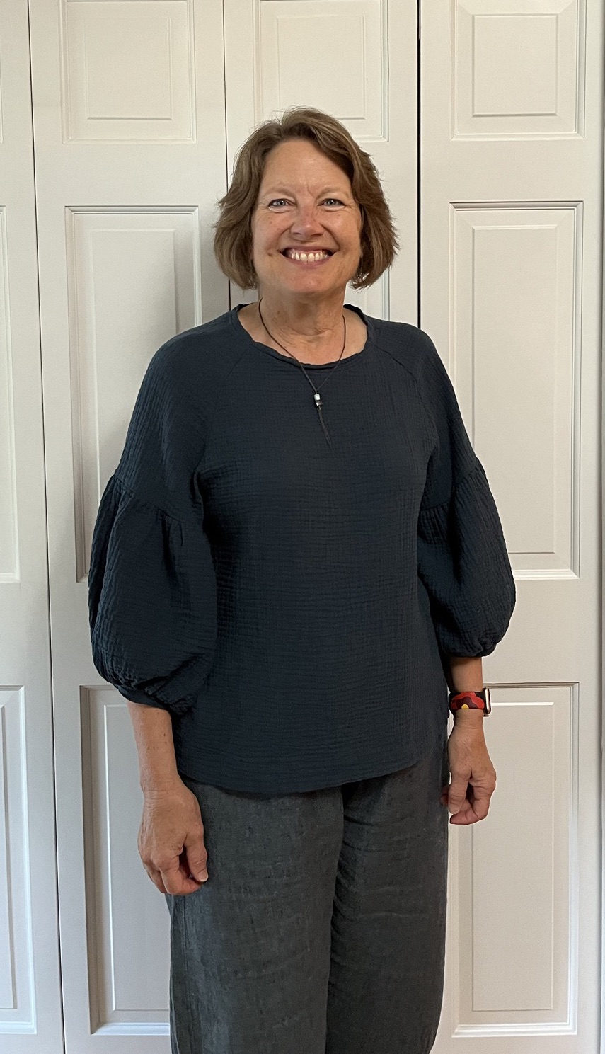 Debbie and Kristin’s September Garments – Material Girl Sewing